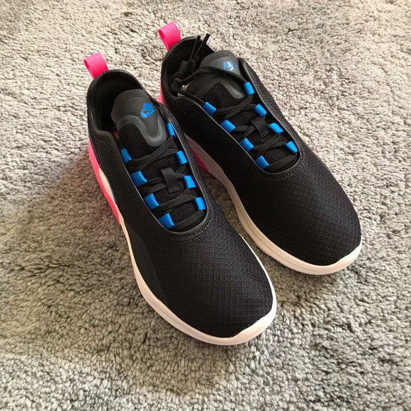 Nike | Shoes | Nike Air Max Motion | Poshmark